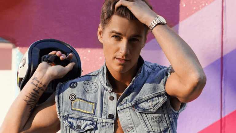 Russian Men- Meeting, Dating, and More (LOTS of Pics)