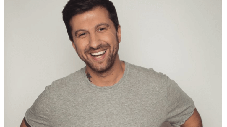 Russian Men- Meeting, Dating, and More (LOTS of Pics)