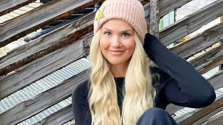 Norwegian Women: Meeting, Dating, and More (LOTS of Pics)