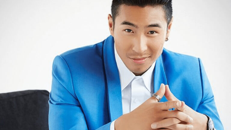 Australian Men – Meeting, Dating, and More (LOTS of Pics)