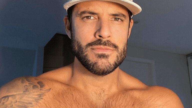 Australian Men – Meeting, Dating, and More (LOTS of Pics)