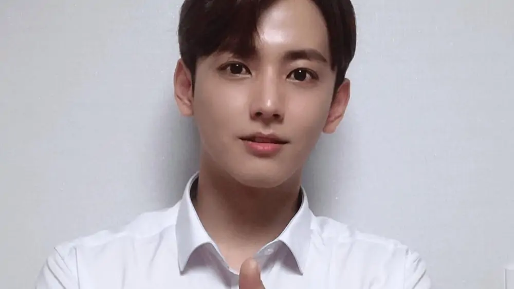 Japanese Men - Meeting, Dating, and More (LOTS of Pics)