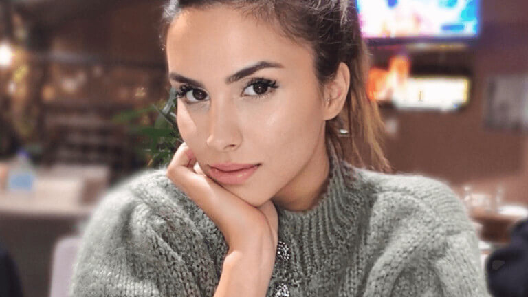 Turkish Women – Meeting, Dating, and More (LOTS of Pics)