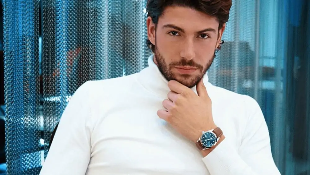 Italian Men Guide – Meeting, Dating, and More (LOTS of Pics)