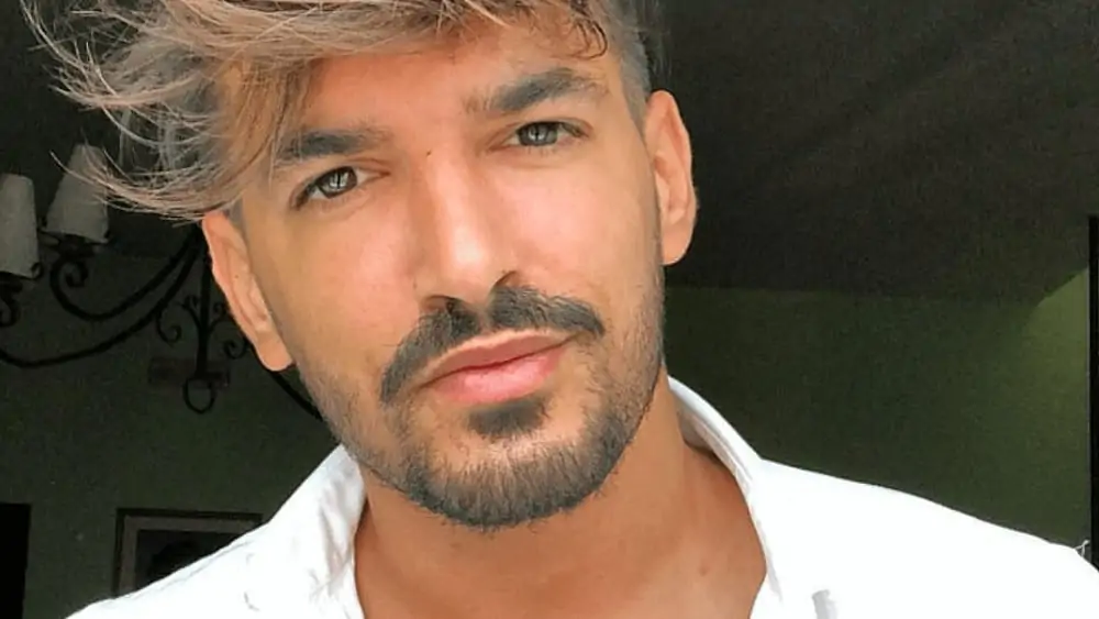 Italian Men Guide – Meeting, Dating, and More (LOTS of Pics)