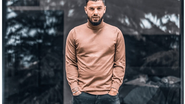 French Men - Meeting, Dating, and More (LOTS of Pics)