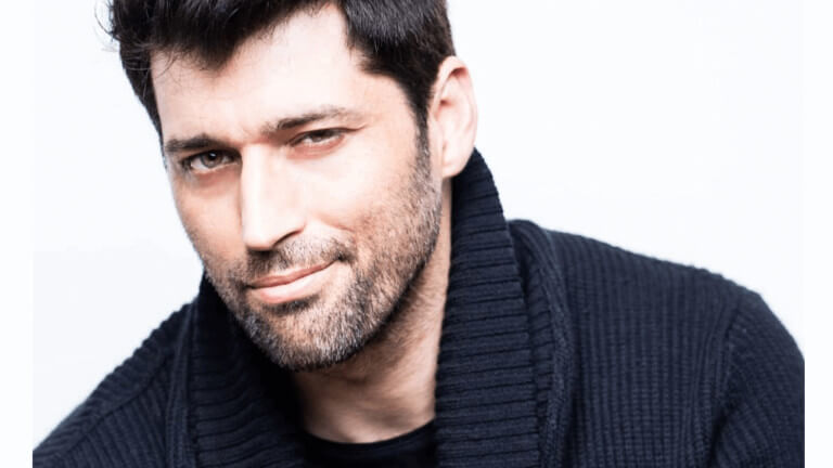 Greek Men – Meeting, Dating, and More (LOTS of Pics)