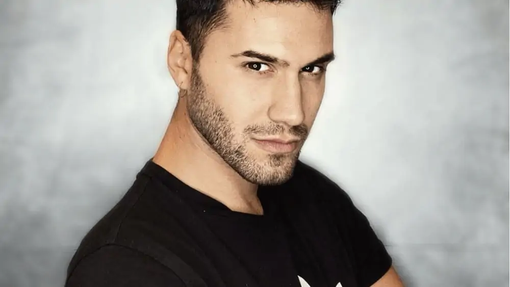 Italian Men Guide – Meeting, Dating, and More (LOTS of Pics)