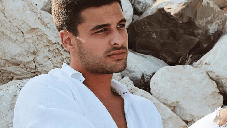 Spanish Men – Meeting, Dating, and More (LOTS of Pics)