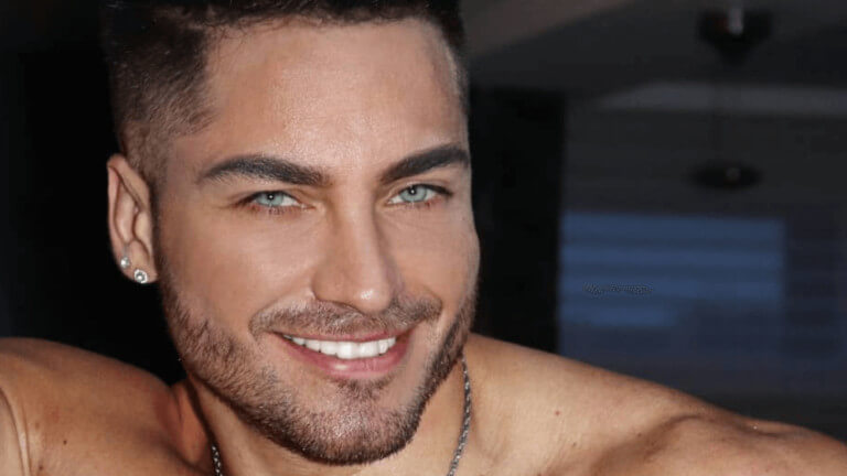 Venezuelan Men – Meeting, Dating, and More (LOTS of Pics)