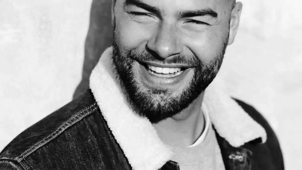 Dutch Men - Meeting, Dating, and More (LOTS of Pics)